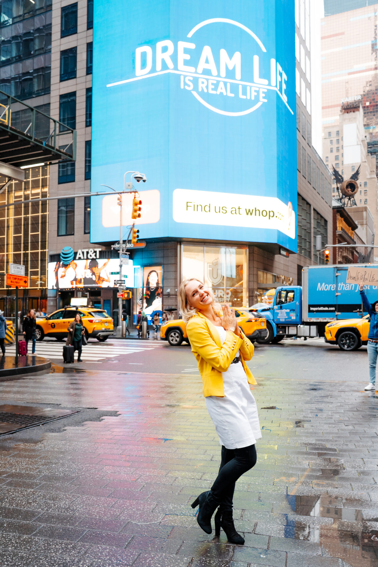 Dream Life is Real Life | Branding & Business Coach